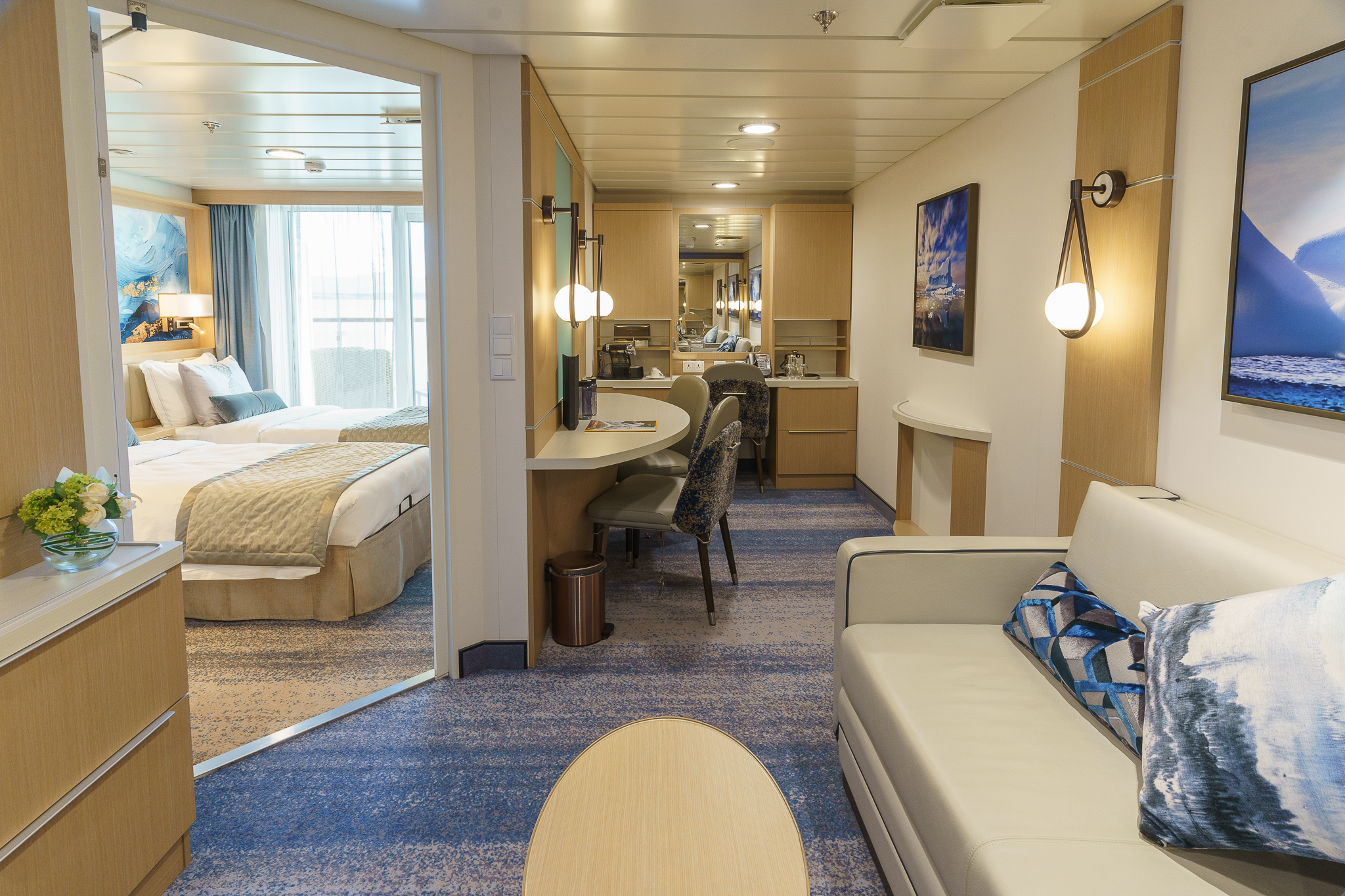 The Ocean Explorer Ship - Photos & Trips | Polar Cruises